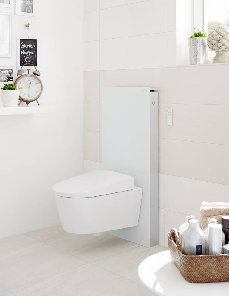 Geberit AquaClean - das Dusch-WC für Komfort und Wohlbefinden ...