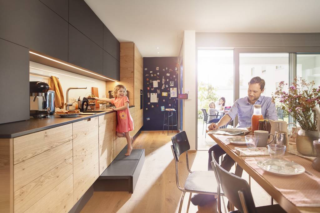 Blum stellt kreative Möbelideen und Stauraumlösungen vor!