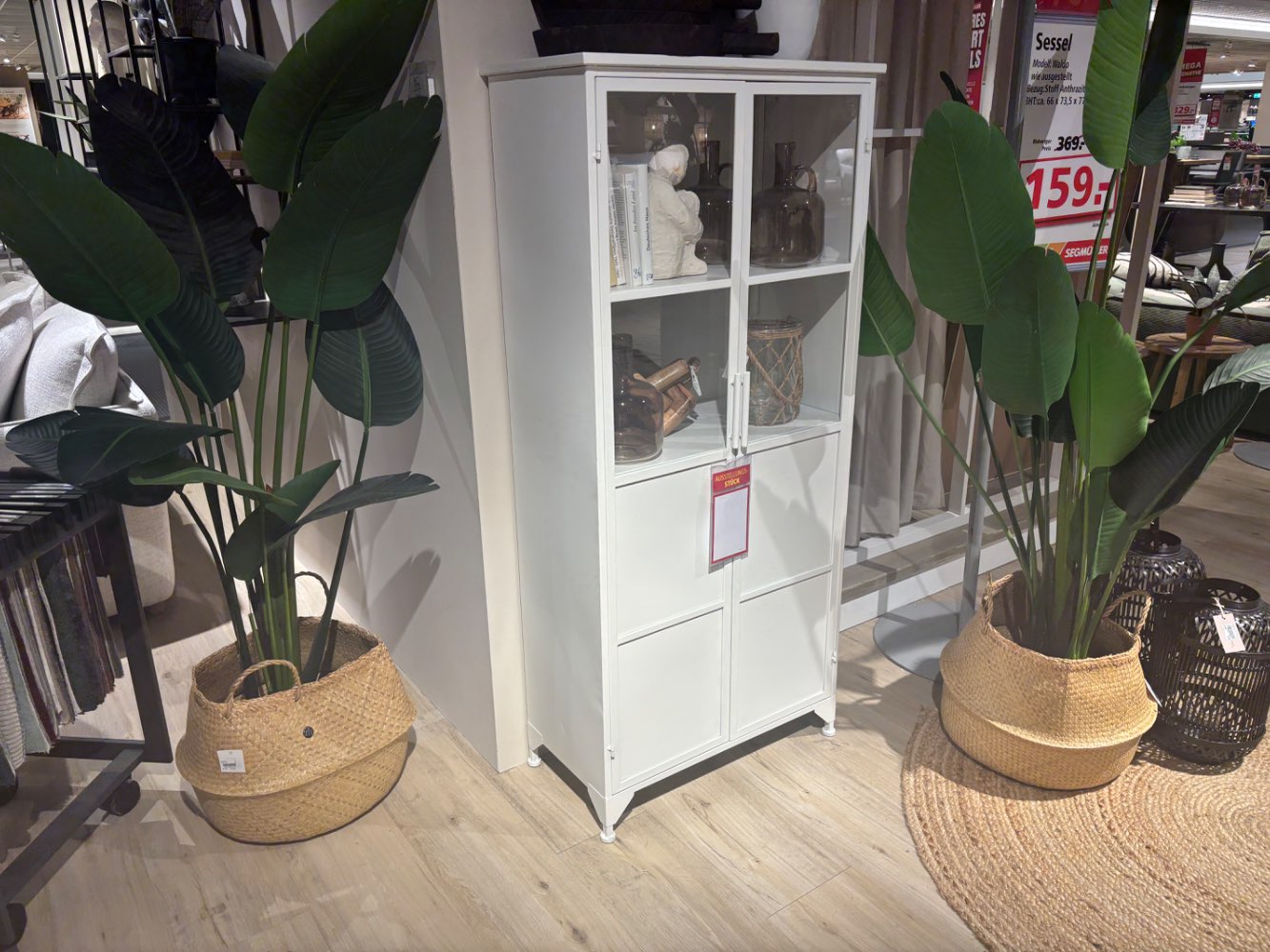 Schrank Miya von Zuiver | Abverkauf | Segmüller